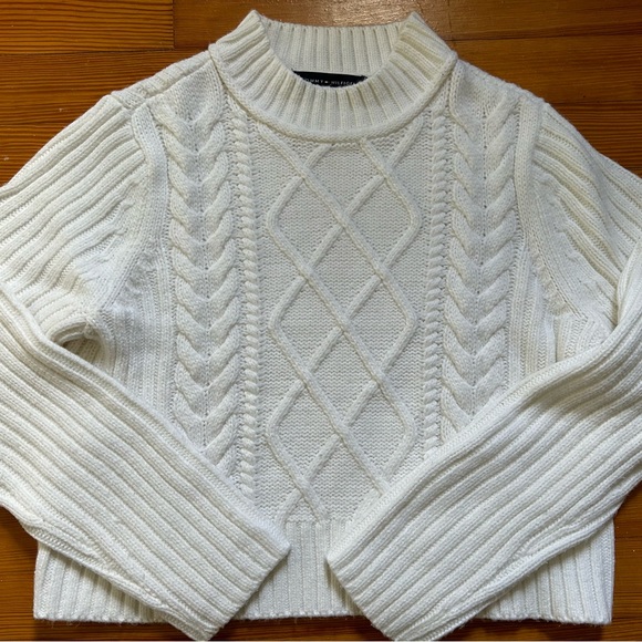 Tommy Hilfiger | Sweaters | Tommy Hilfiger White Cable Knit Crop Mock ...